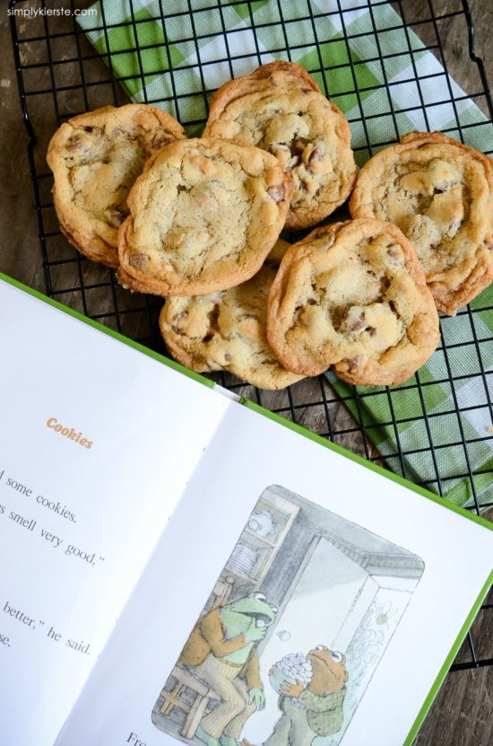Giant Buffalo Chip Cookies | Kitchen Sink Cookies